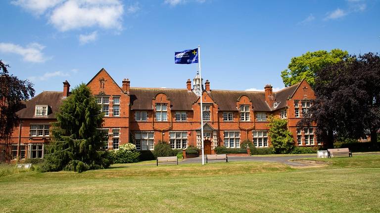Blog: Trio of visits start historic year for Development and Alumni ...