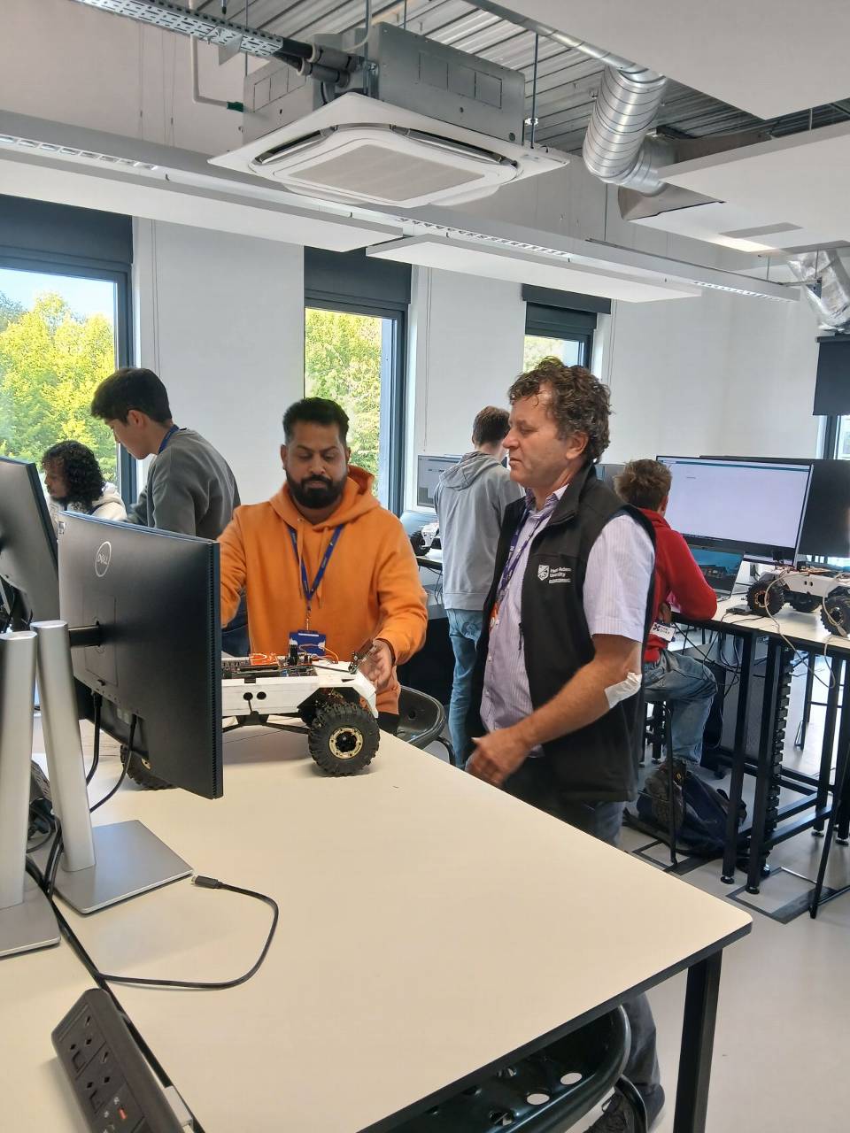 Welcome Week courses day brings a range of challenges for new students ...
